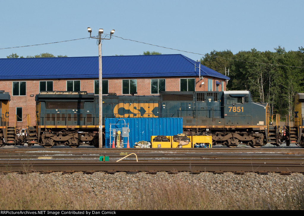 CSXT 7851